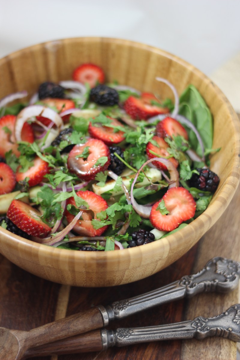 Summer Salad with Balsamic Dressing – Kacey Tess
